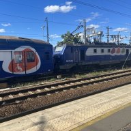 Class 318 original interior | RailUK Forums