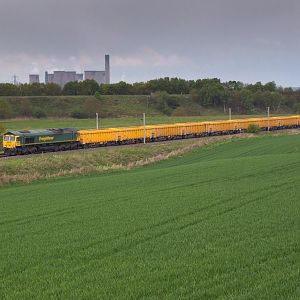 2010 May 11 - Unidentified 66 heading up between Warrington and Weaver ...